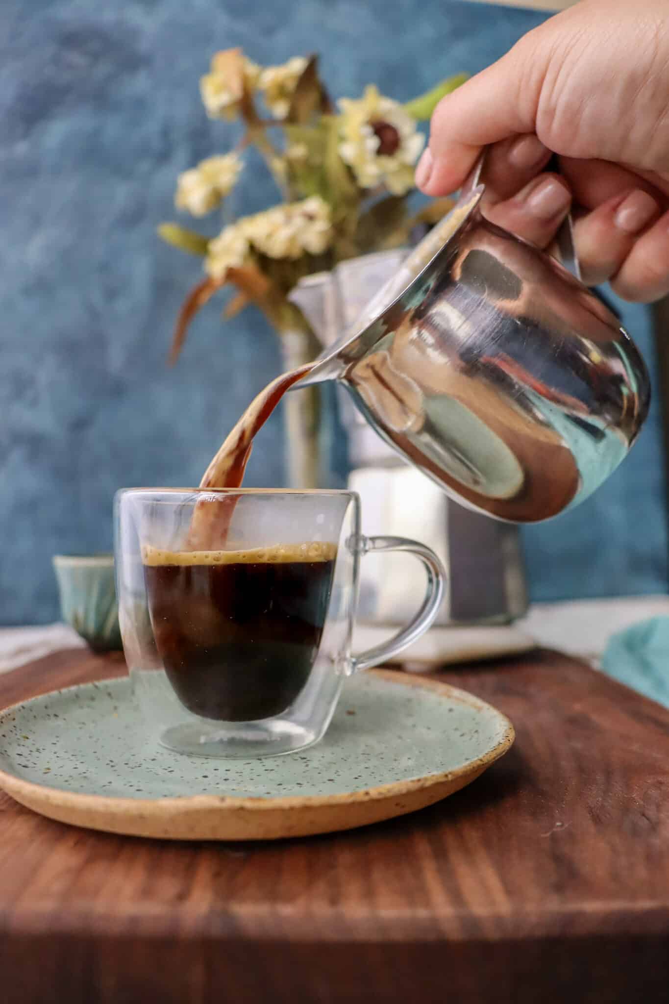 How To Make Cuban Coffee (Moka Pot) - The Flavor Hedonist