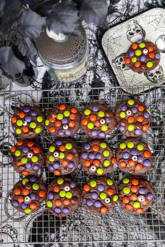 Halloween Chocolate Cookies - The Flavor Hedonist