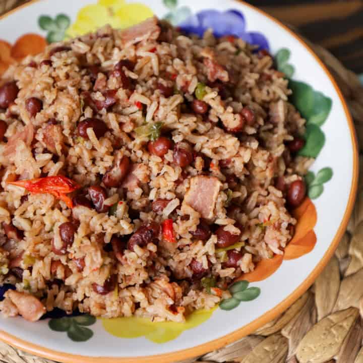 Congri Oriental (Cuban Red Beans and Rice) - The Flavor Hedonist